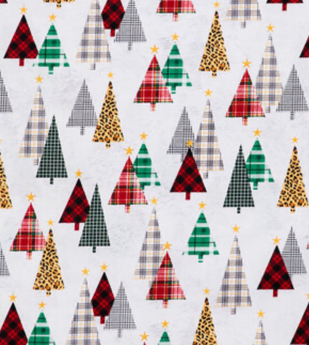 Christmas Patterned Trees Fabric Fat Quarter by the 1/2 Yard 100% ...