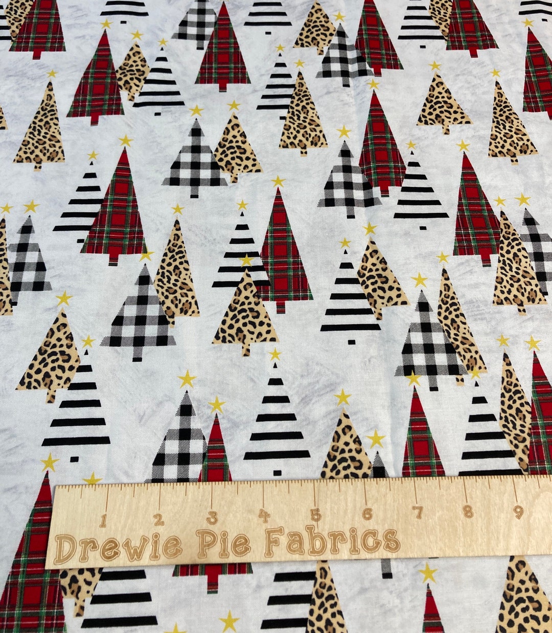 Christmas Trees Fabric Fat Quarter by the Yard 100% Cotton Fabric ...