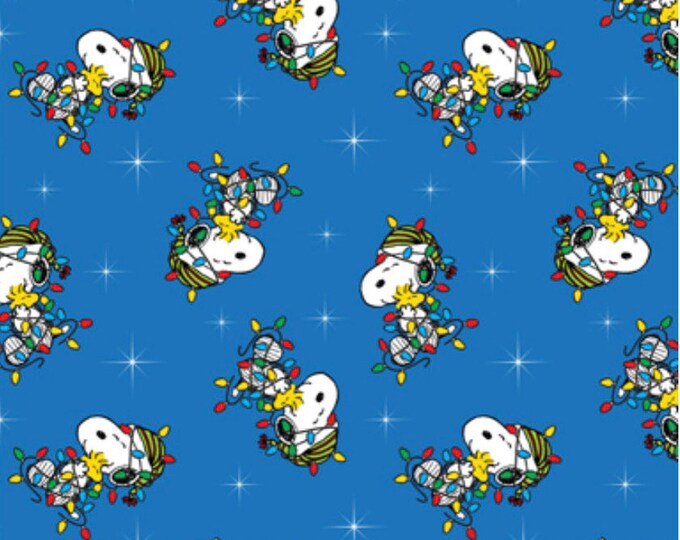 Snoopy Lights Toss Fleece Christmas Fabric Fabric 100 Polyester 59
