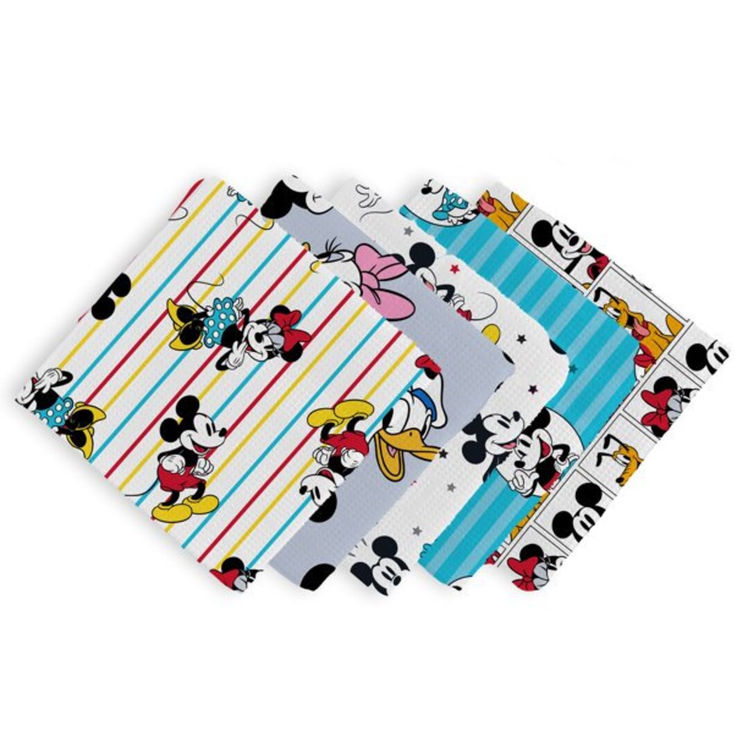 Mickey and Friends Vintage Classic Fat Quarters (18”x21”) Bundle - X5 ...