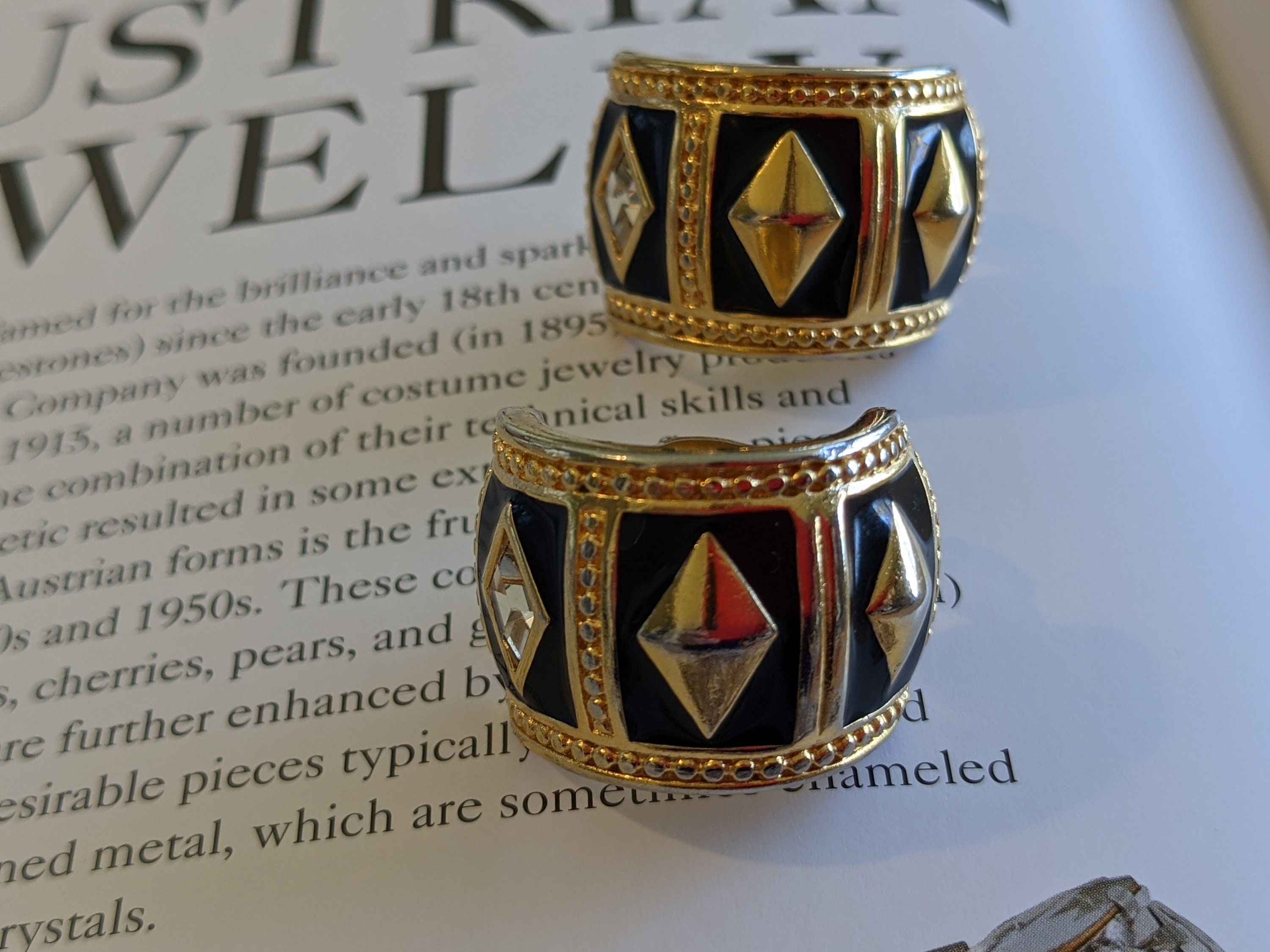 Swan Logo Gold Swarovski Crystal and Black Enamel Vintage Clip Earring ...