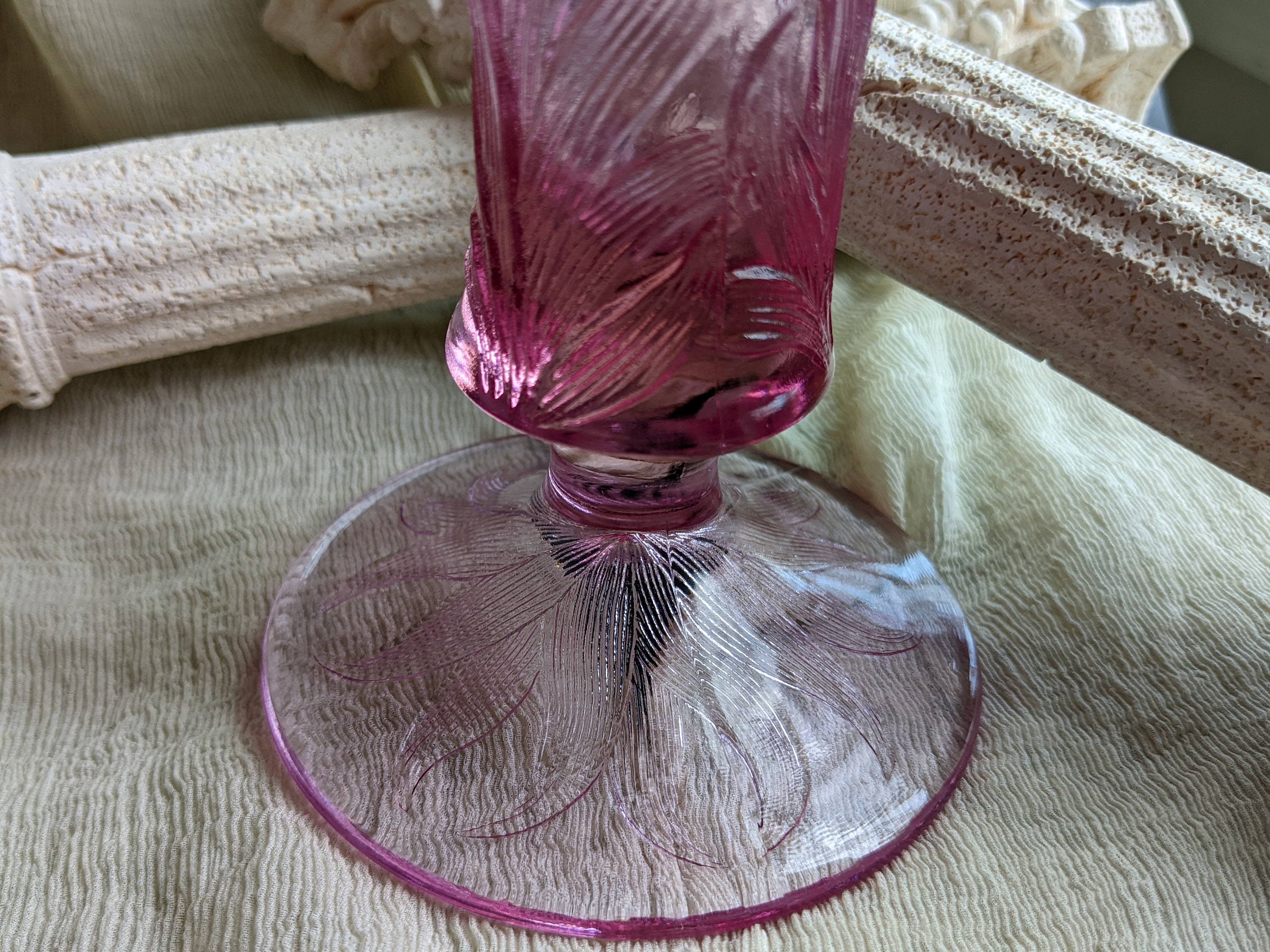 Fenton, Ruffle Top, Cranberry Pink, Daffodil Vase - Etsy