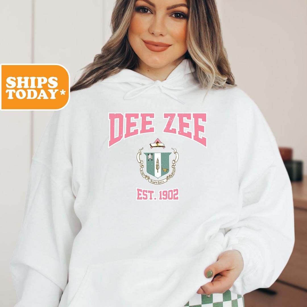 Delta Zeta Legacy Luxe Sorority Sweatshirt | Dee Zee Crest Sweatshirt ...