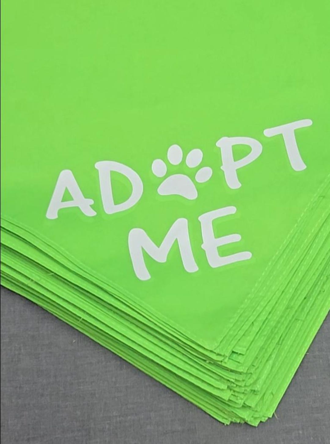 Bulk Adopt Me Triangle Bandanas - Etsy