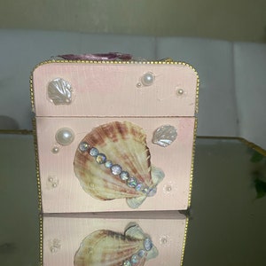 Mermaid Core Jewelry Box With Real Seashells - Etsy