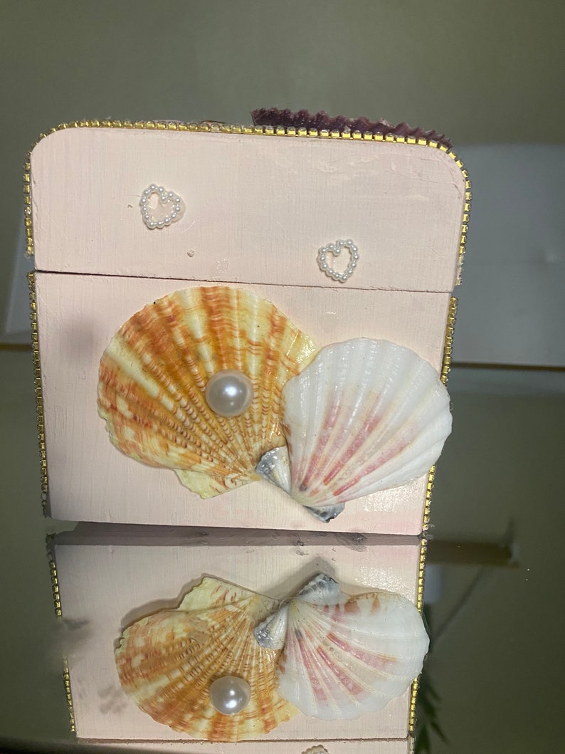 Mermaid Core Jewelry Box With Real Seashells - Etsy