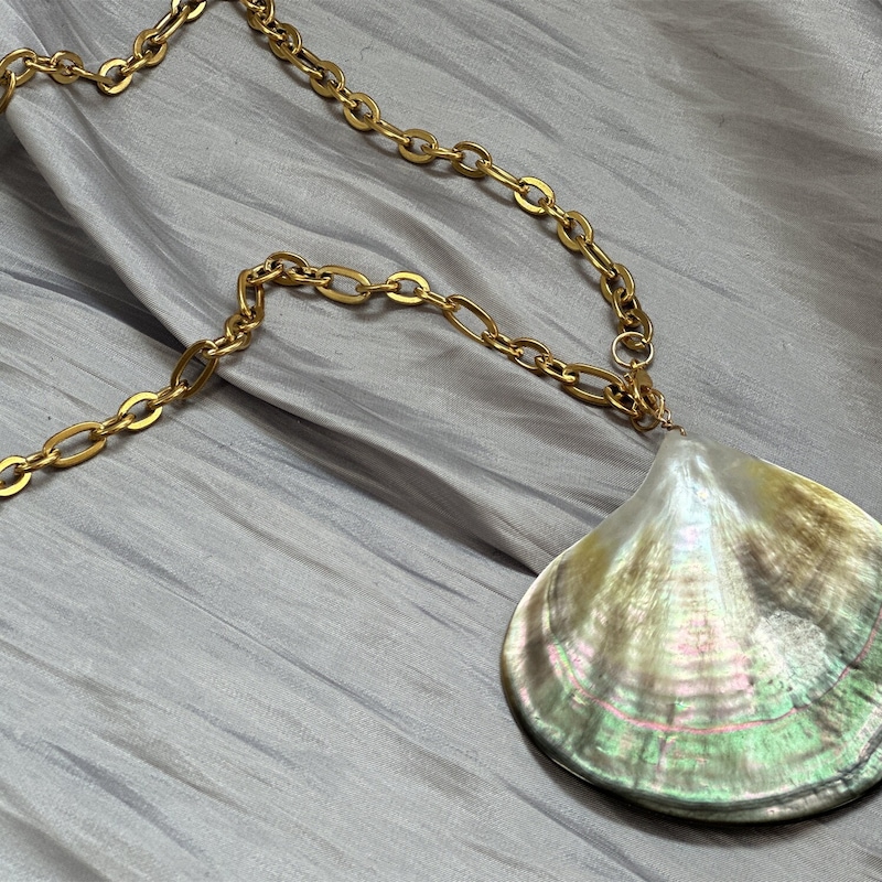 Shell Pendants - Etsy