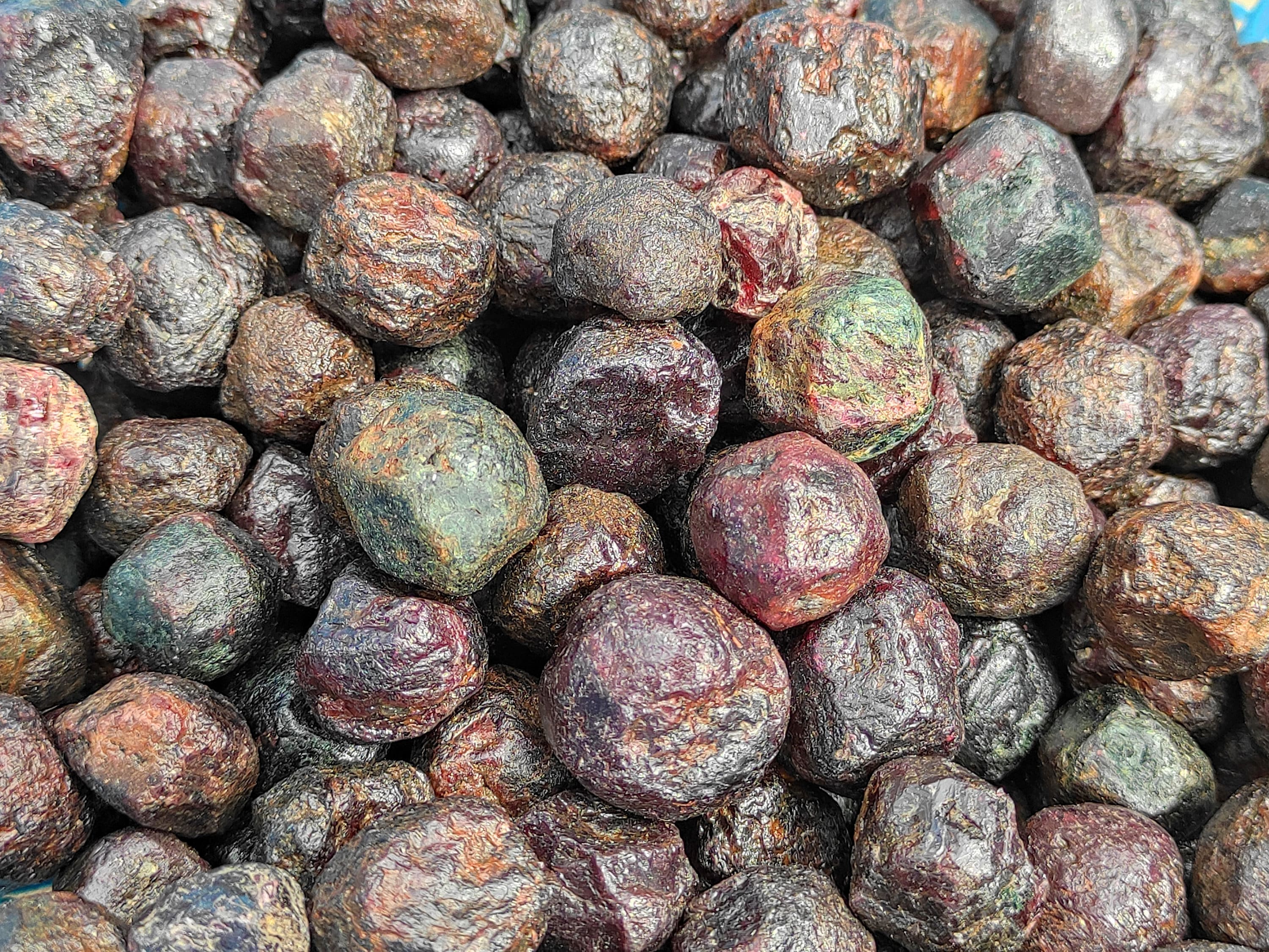 Raw Garnet Chunks Red Garnet Stone Raw Garnet Loose Stone | Etsy