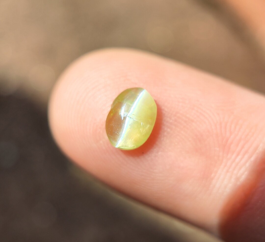 Chrysoberyl Cats Eye Chrysoberyl Cabochon Cymophane Cabochon Jewellery ...