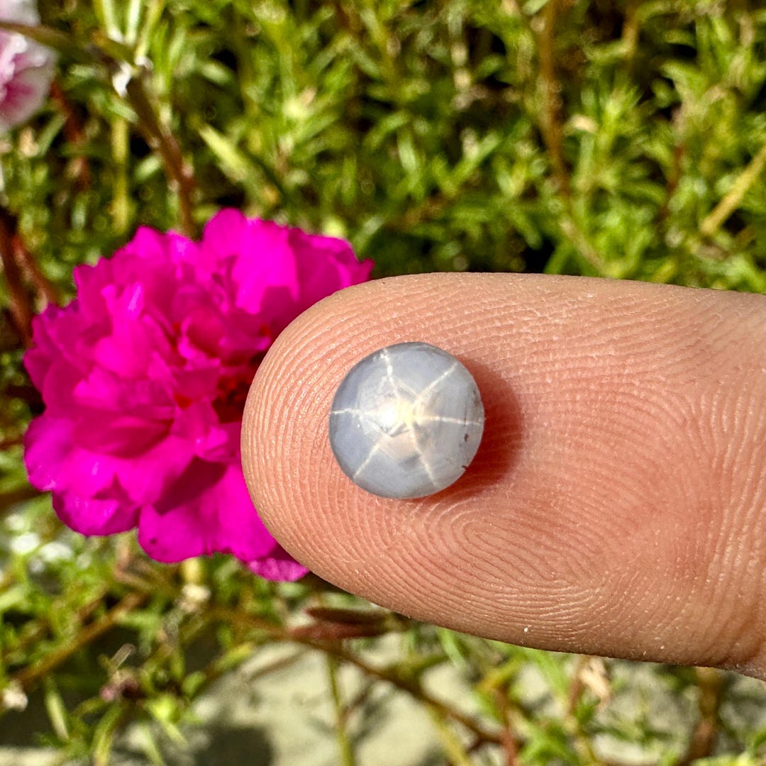 SAPPHIRE - Ceylon Sapphire - Natural Star Sapphire Crystal - Jewellery ...