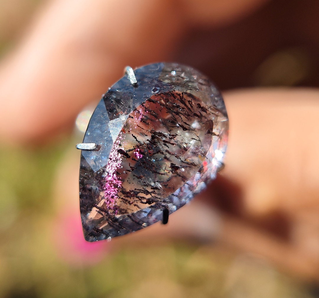 Covellite in SUPER SEVEN QUARTZ - Faceted - Gemstones, Jewelry Making ...