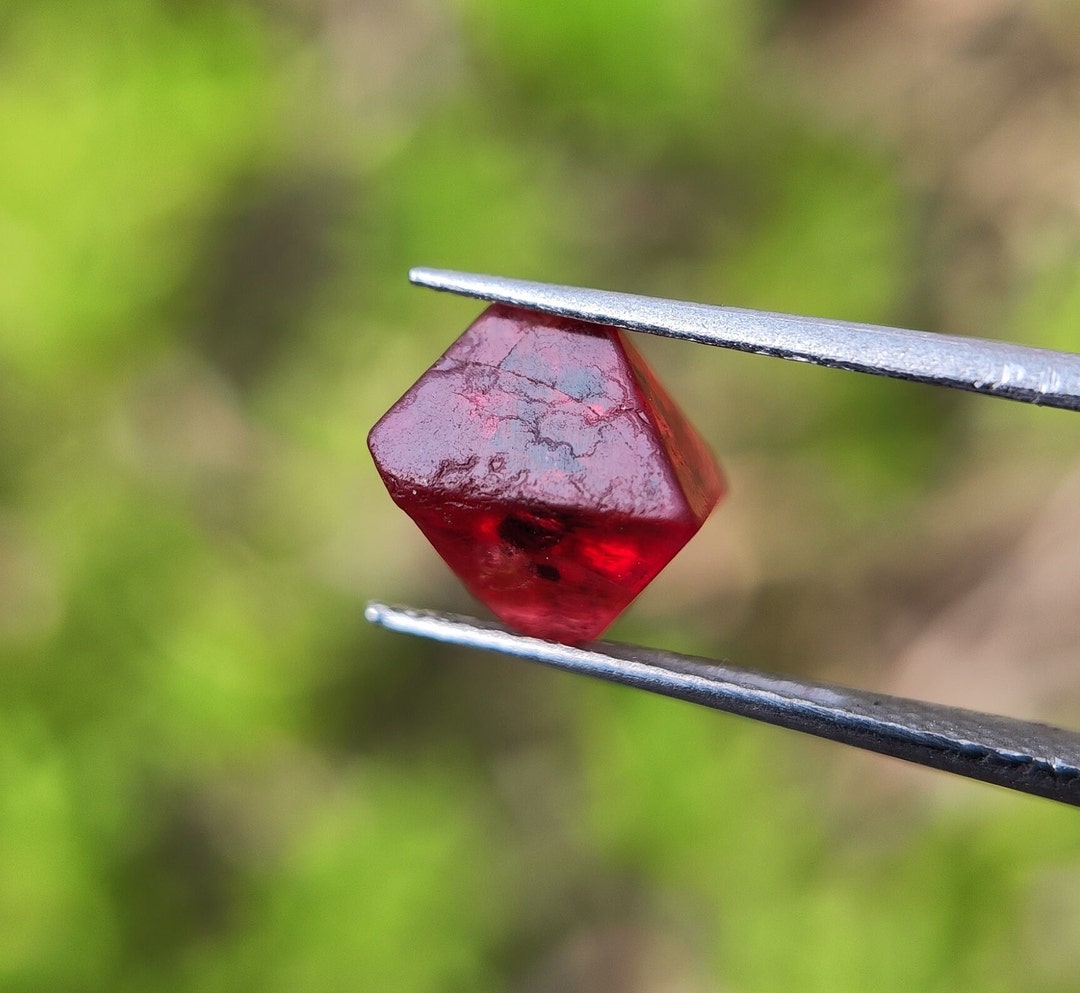 Red SPINEL Raw Crystal From Burma Pigeon Red Raw Spinel Octahederal ...