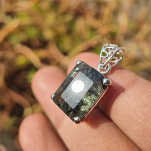 Quartz With Sagenitic Red Rutile From Brazil. Sagenite Rutile is the ...