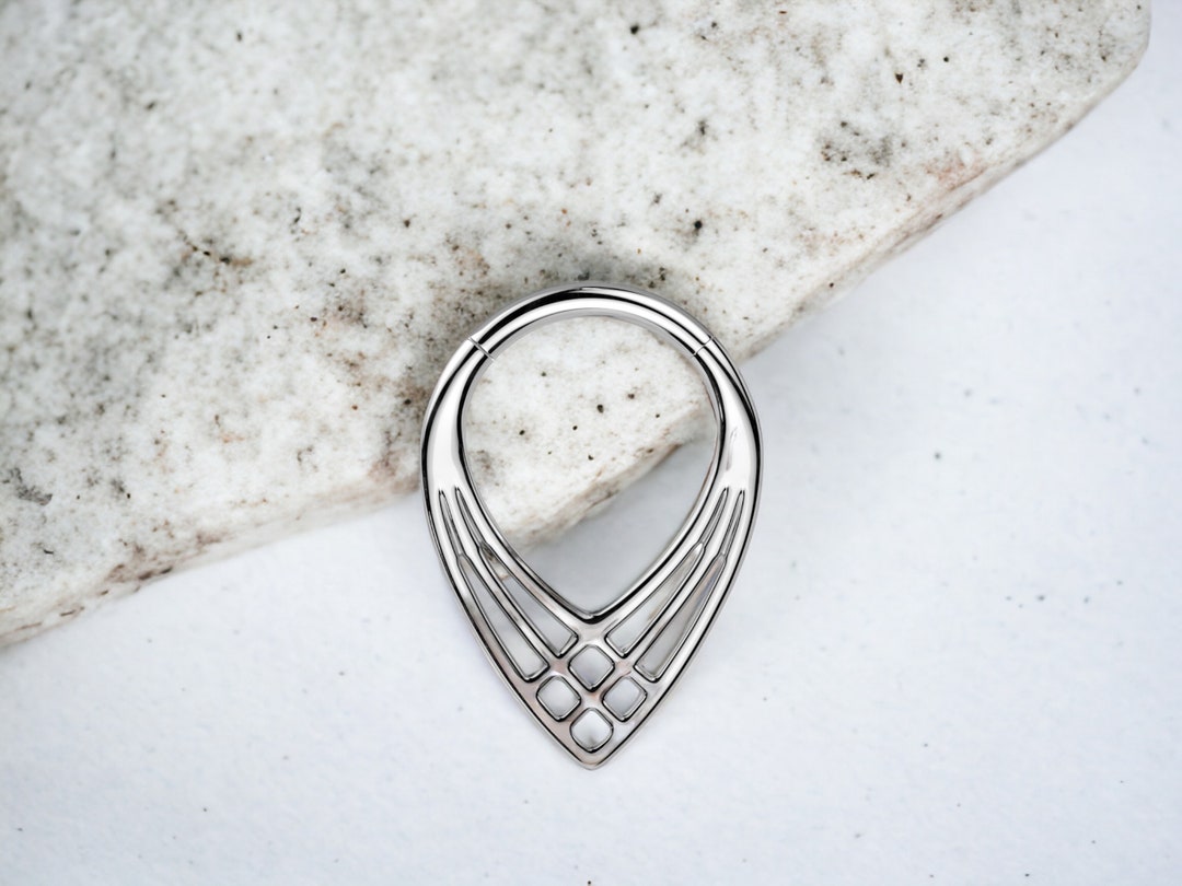 Implant Grade Titanium Septum Ring, V Shape Cute Septum Piercing ...