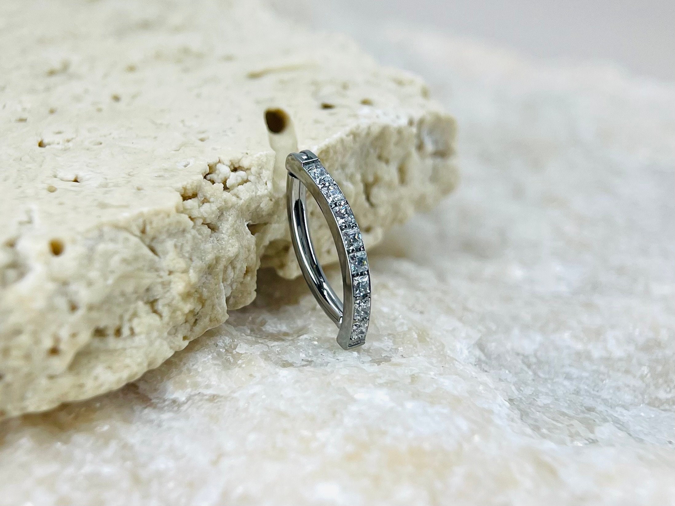 Implant Grade Titanium Hinged Belly Button Clicker Ring, Dainty Simple ...