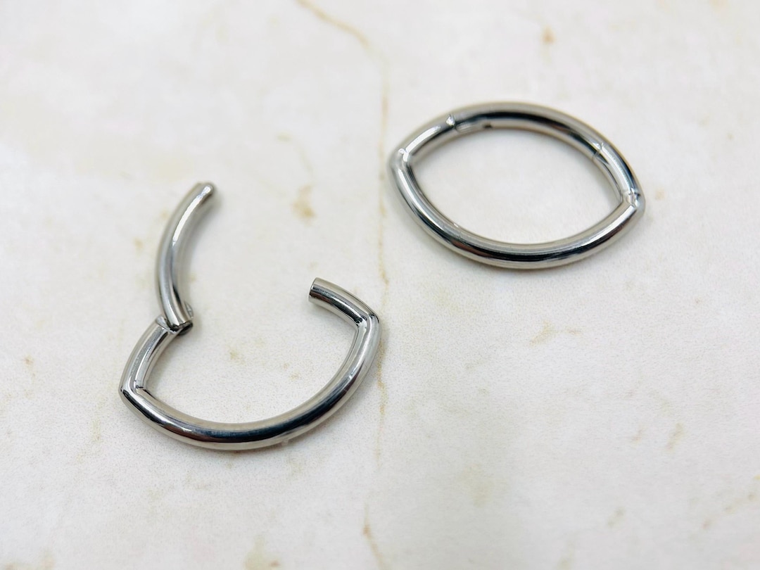16G Silver Minimal Oval Shape Seamless Hinged Septum Clicker Ring ...