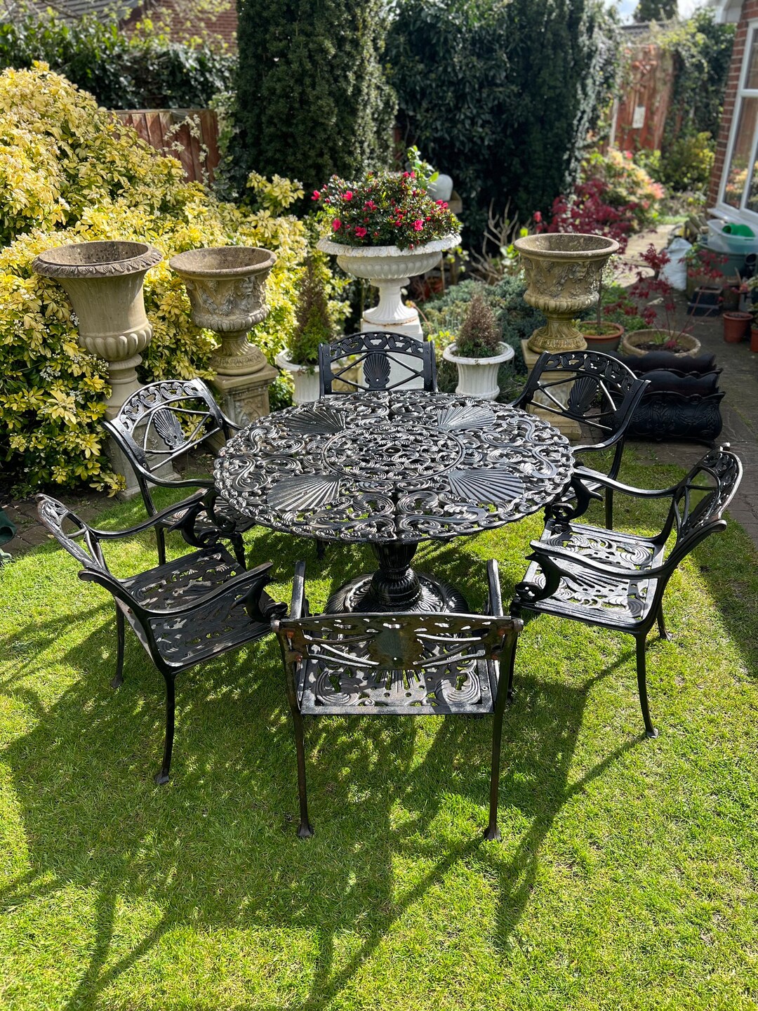 Heavy Cast Iron Patio Set Featuring Dolphins and Scallop Shells - Etsy UK