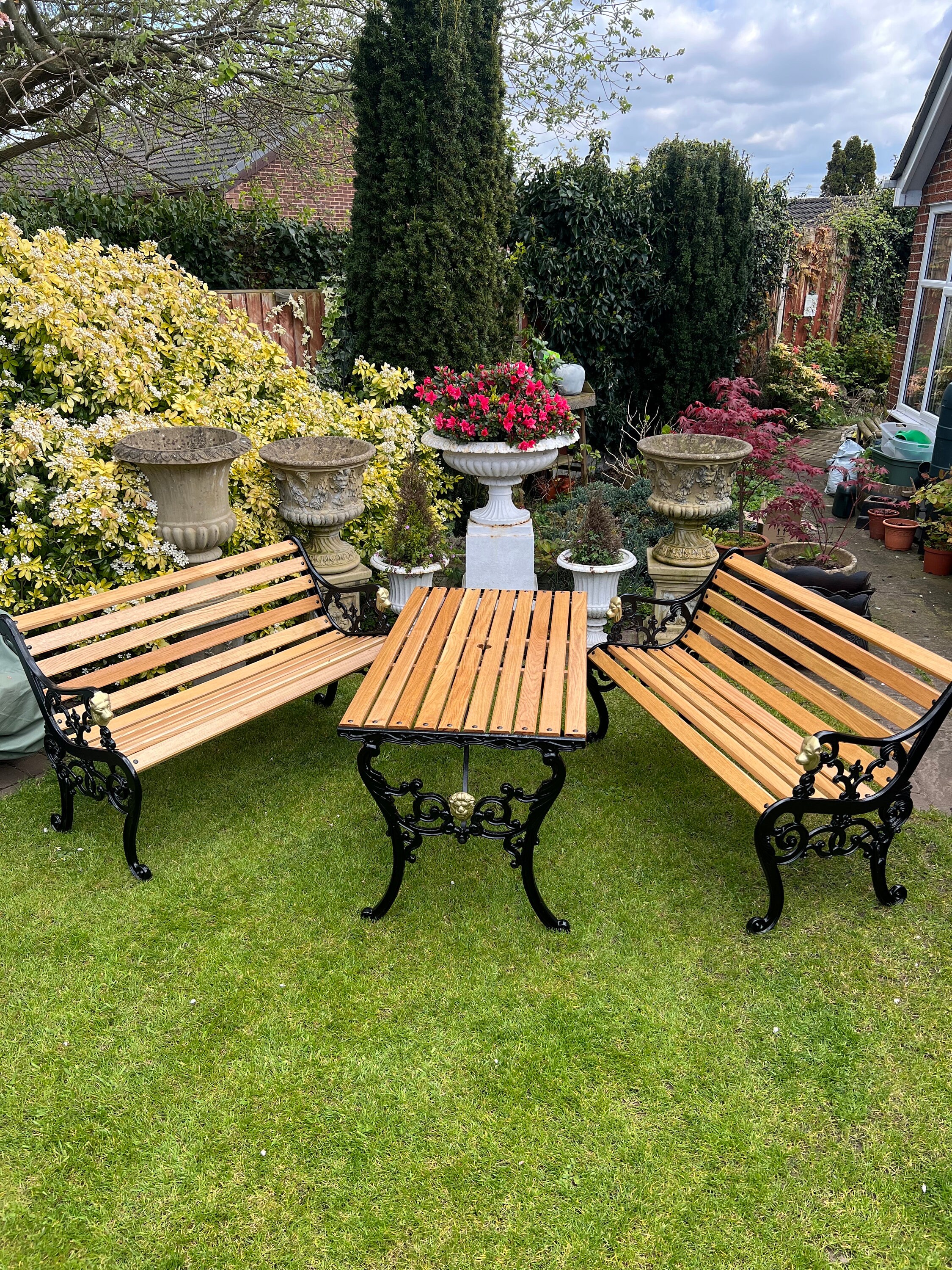 Cast iron bench set store