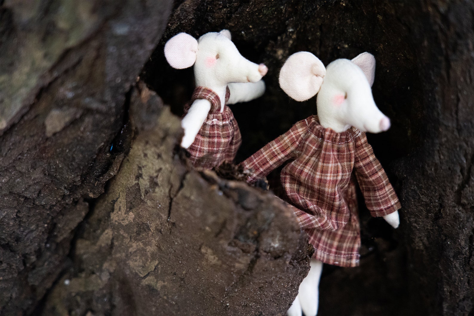 DIY Mini Mum & Sisters Mice With Skirt Sewing Pattern | Cute Kawaii ...