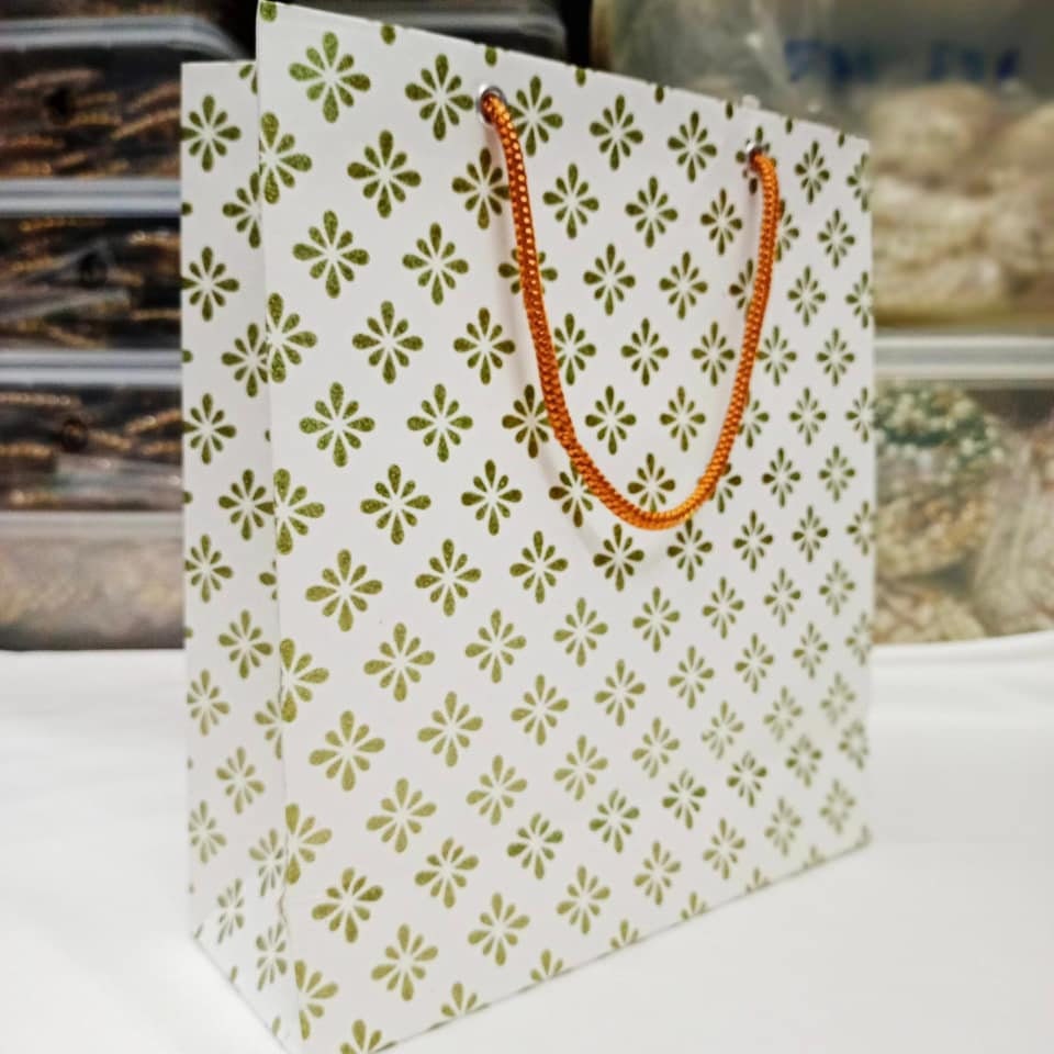 PAPER BAGS / Kraft Retail Shop Gift Bag - Etsy