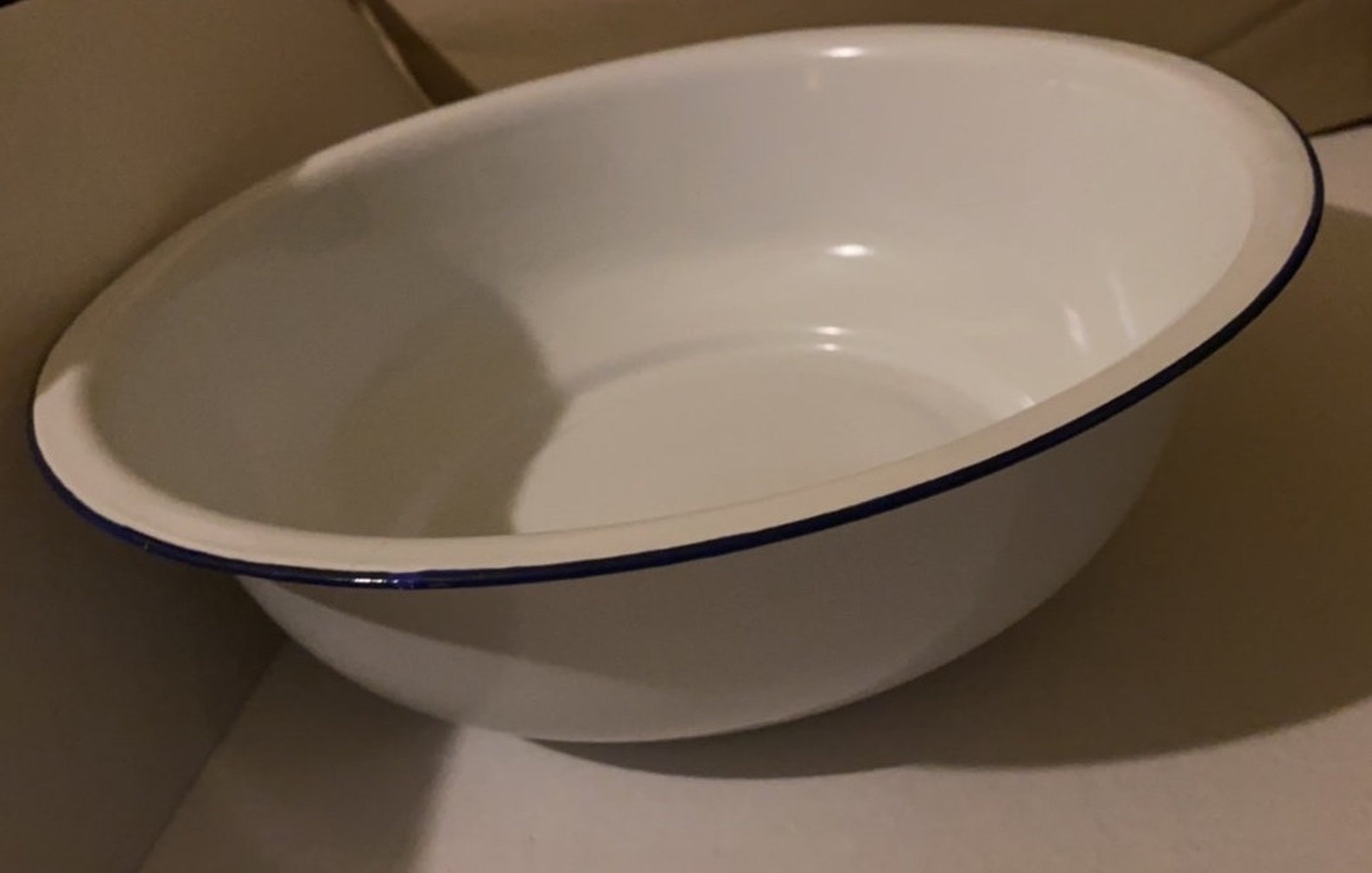 Kivet Blan/ White Basin - Etsy