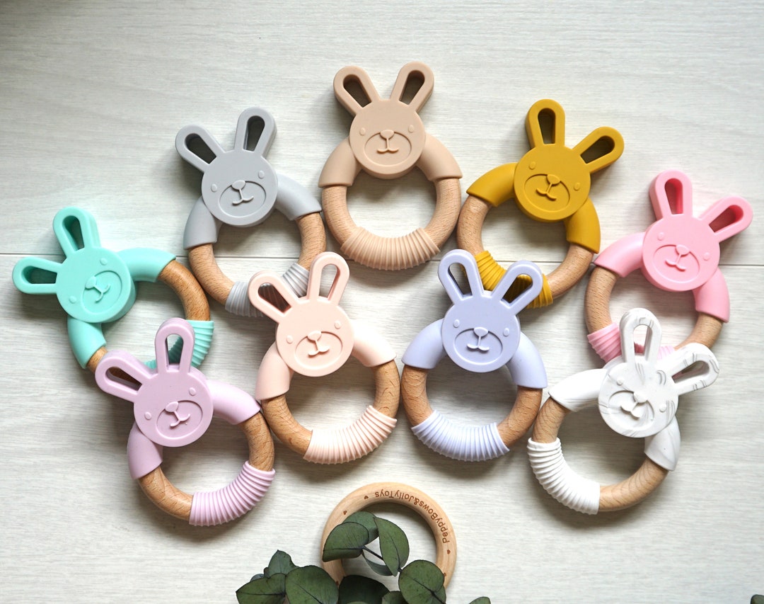Silicone and Beechwood Teether/baby Teething Ring/beech Wood Teether/baby Sensory/baby Shower ...