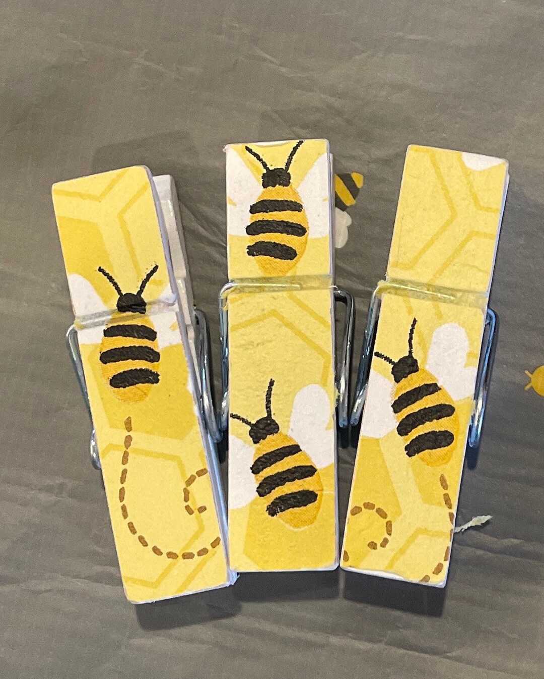 Bumble Bees Wood Clothespin Chip Clip Set/3 - Etsy