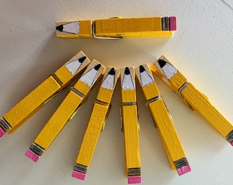 PERSONALIZED CRAYON CLOTHESPINS Painted Classroom Clothespin - Etsy