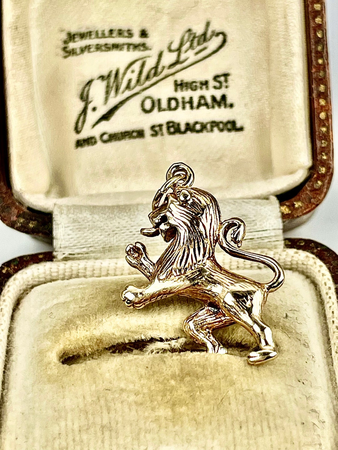 Vintage Solid 9ct Gold Lion Rampant Scotland Charm/pendant. - Etsy