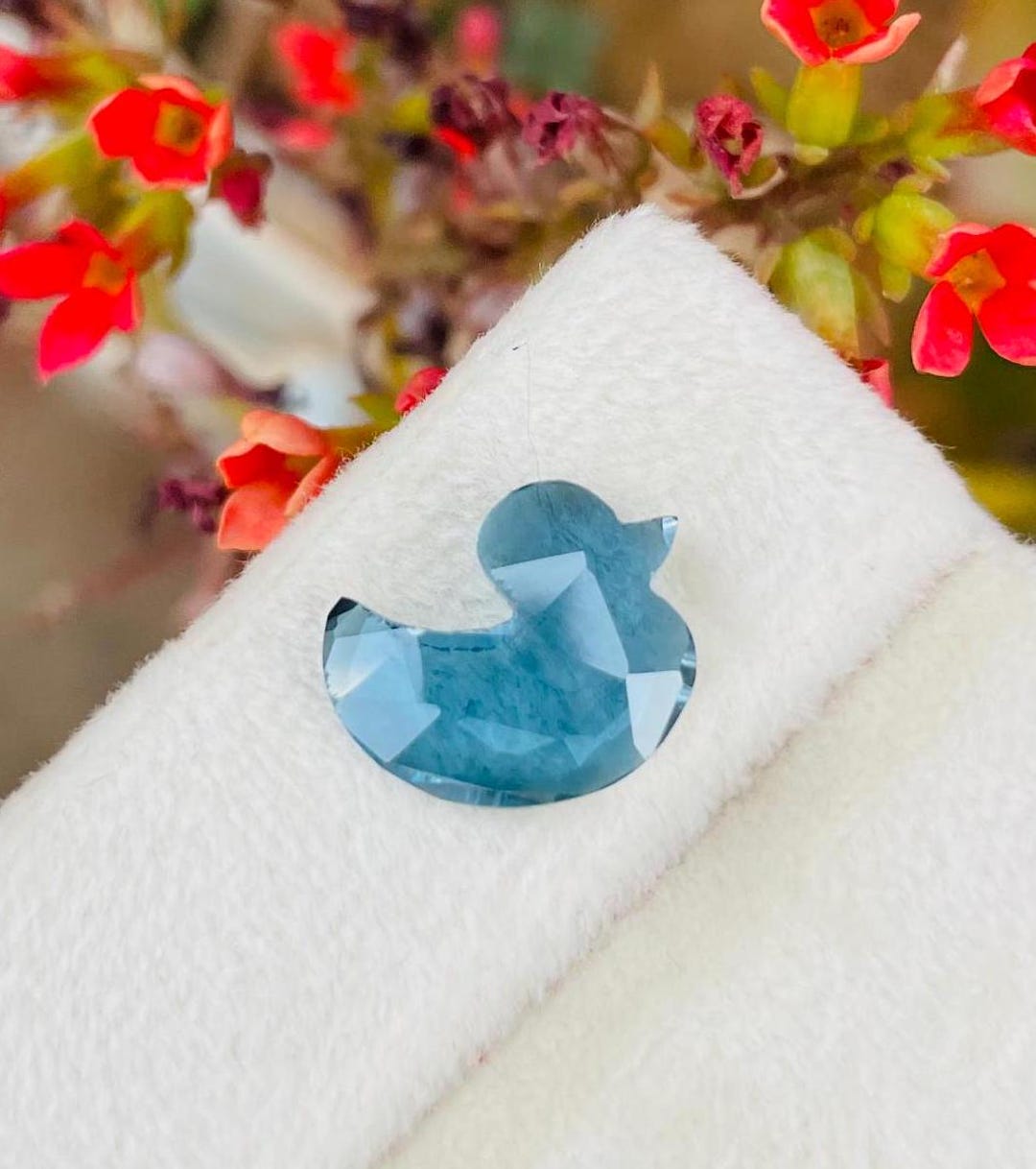 London Blue Topaz Duck Cut Gemstone (12x10.50x4mm) 4.10 Carats. - Etsy