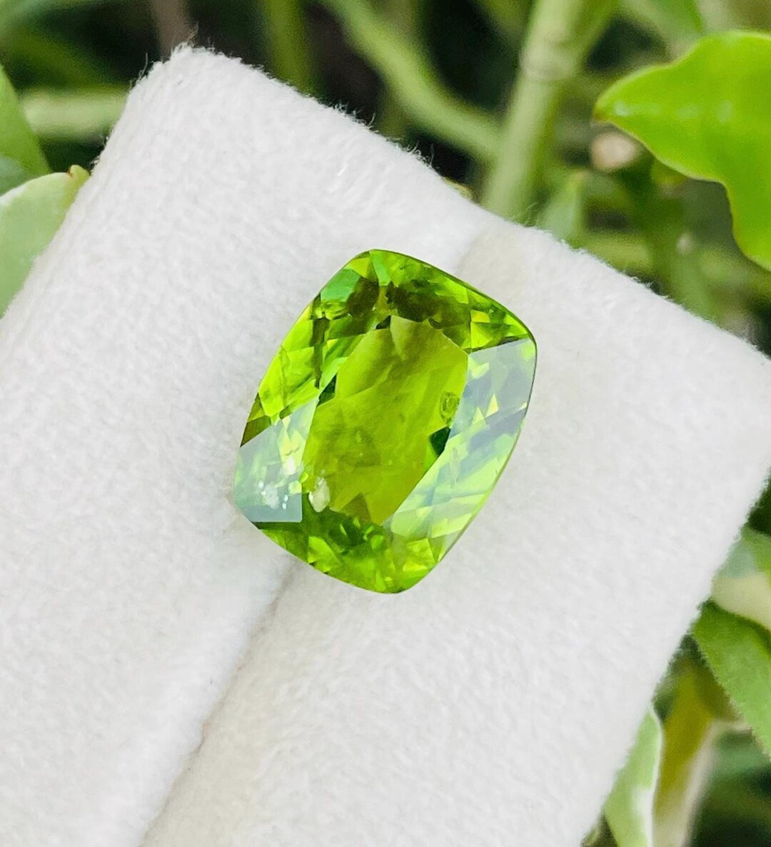 Top Quality Natural Peridot Cushion Cut (special Custom Cut) Gemstone ...