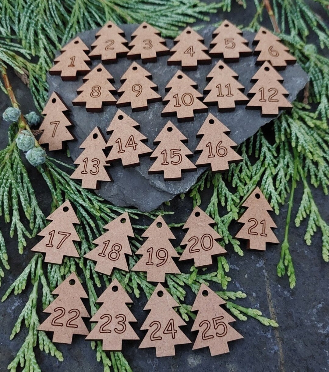Wooden Christmas Tree Advent Buttons. Numbers 1-25. - Etsy