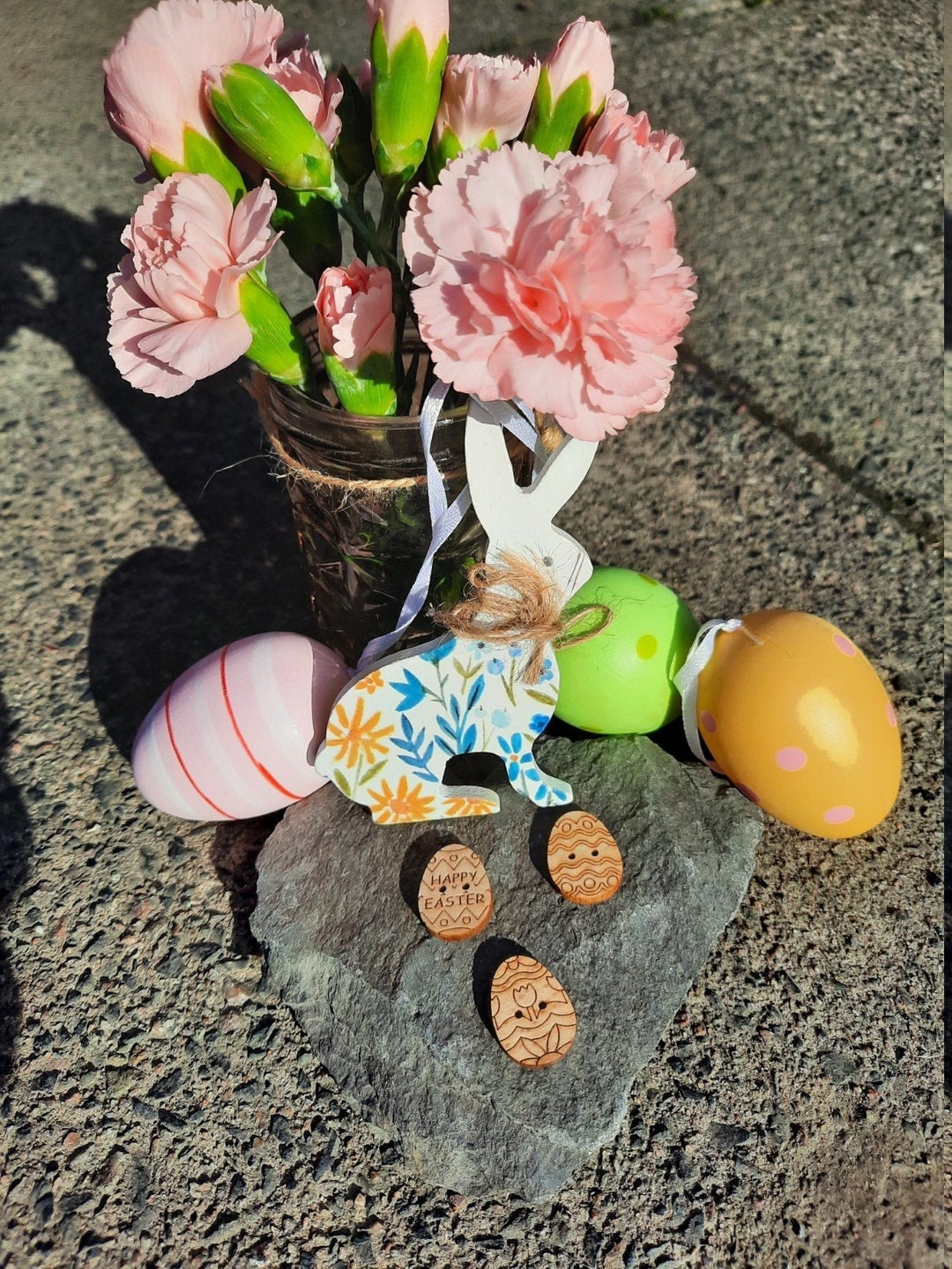 Wooden Easter Egg Buttons. Get Ready for Easter With These Beautiful ...