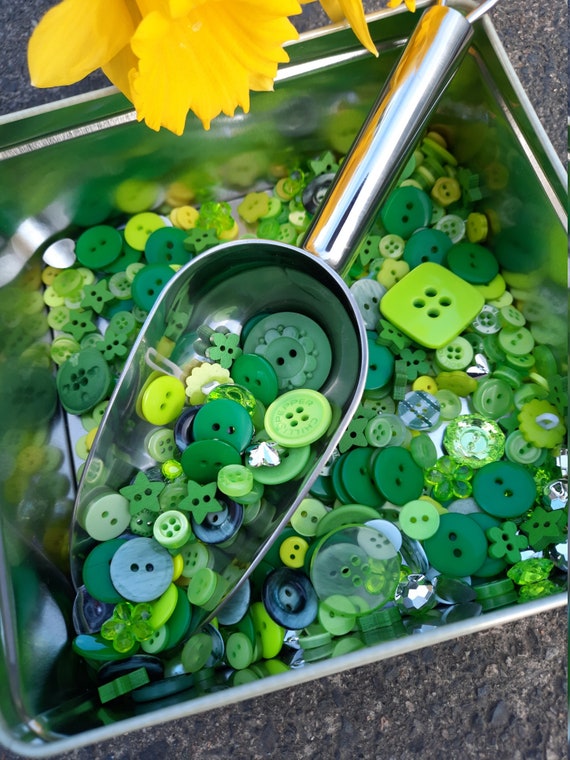 Where can i buy a bag of buttons store