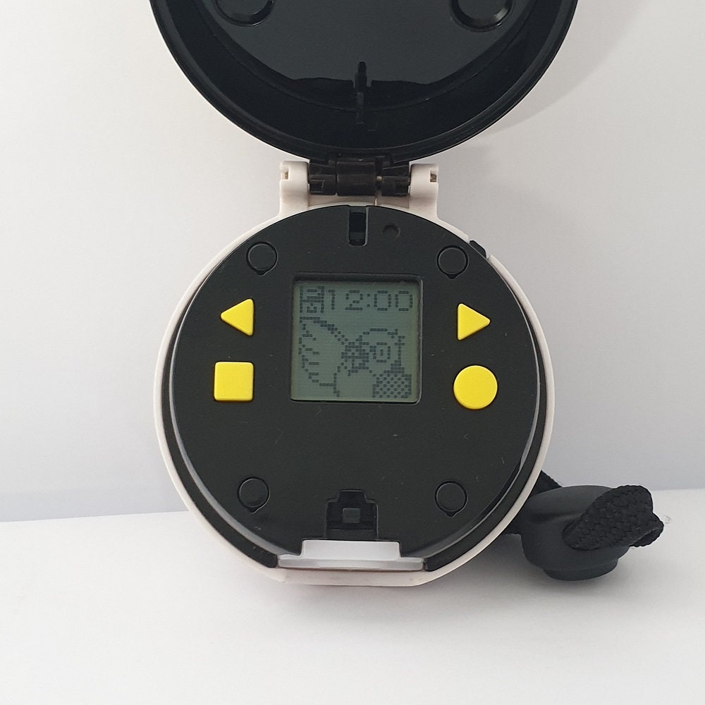 Tomy Pokemon DX Monster Ultra Ball Pokemon Advanced Cyber Poke Ball LCD ...