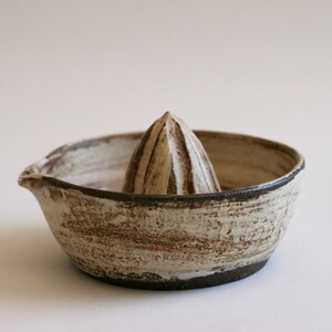 Cream Ceramic Juicer Pottery Citrus Juicer Bowl Lemon - Etsy