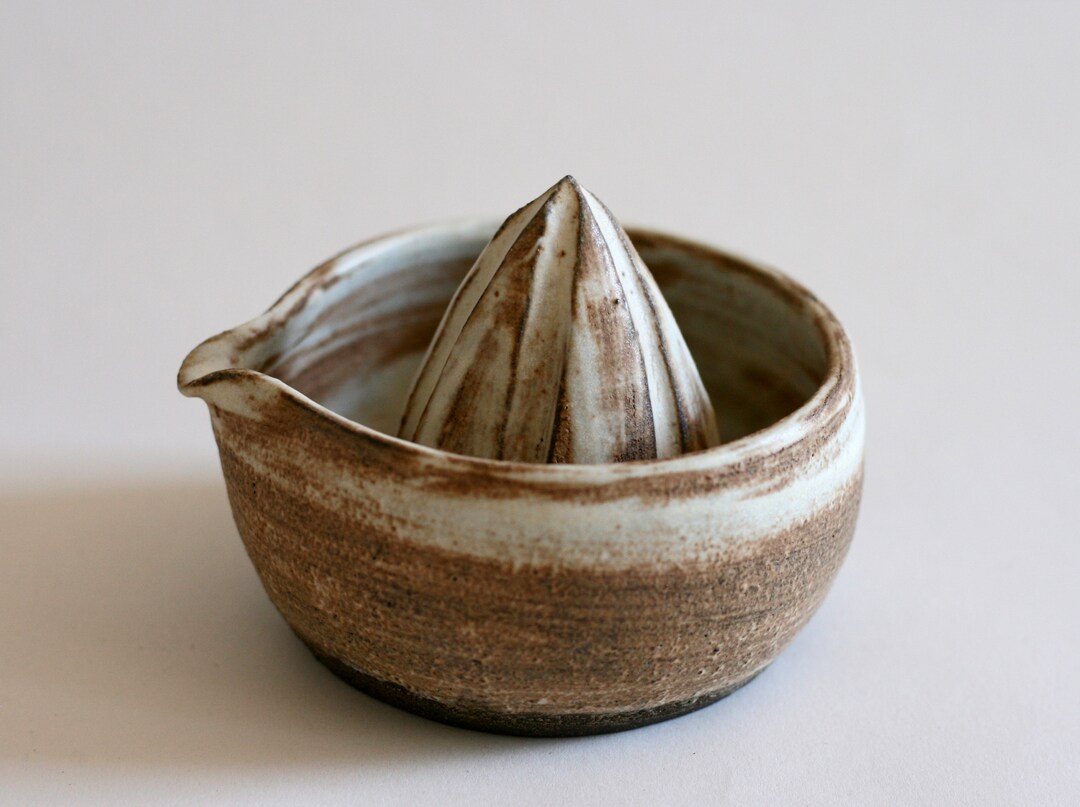 Cream Ceramic Juicer | Pottery Citrus Juicer Bowl | Lemon Squeezer ...