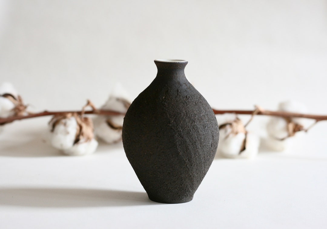 Handmade Black Ceramic Bud Vase | Small Vase | Japanese Style Pottery - Etsy