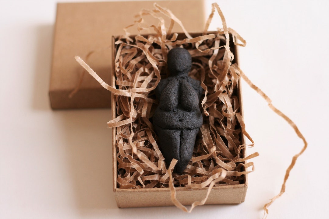 Handmade Ceramic Venus Figurine | Fertility Goddess | Unique Gift - Etsy