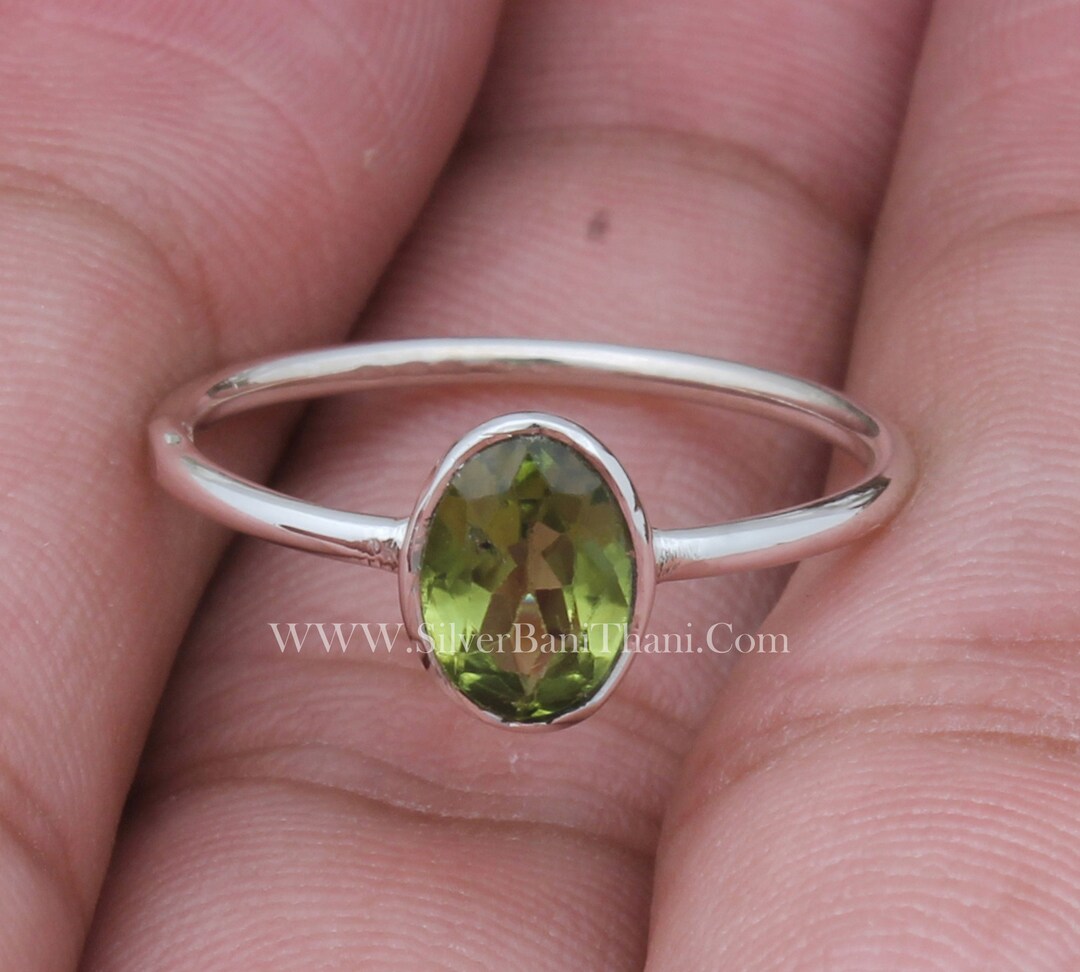Peridot Oval-cut Gemstone Ring 925 Sterling Silver Birth Stone Ring ...