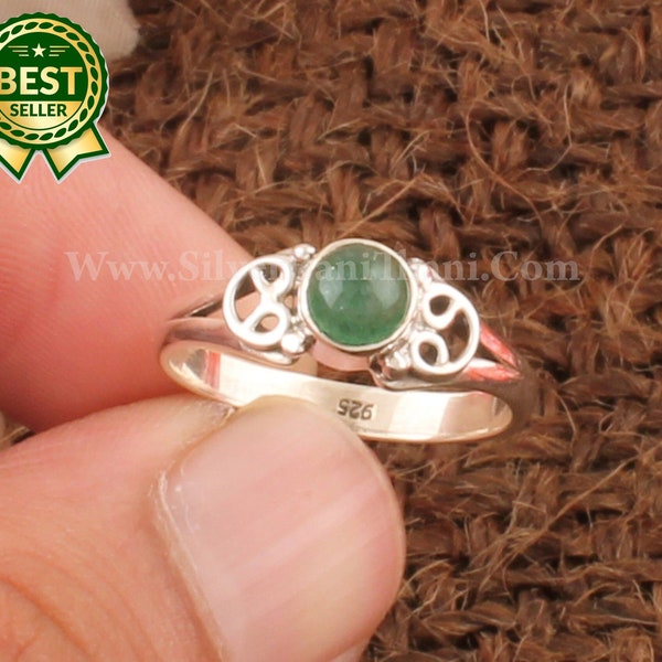 Round Jade Ring - Etsy