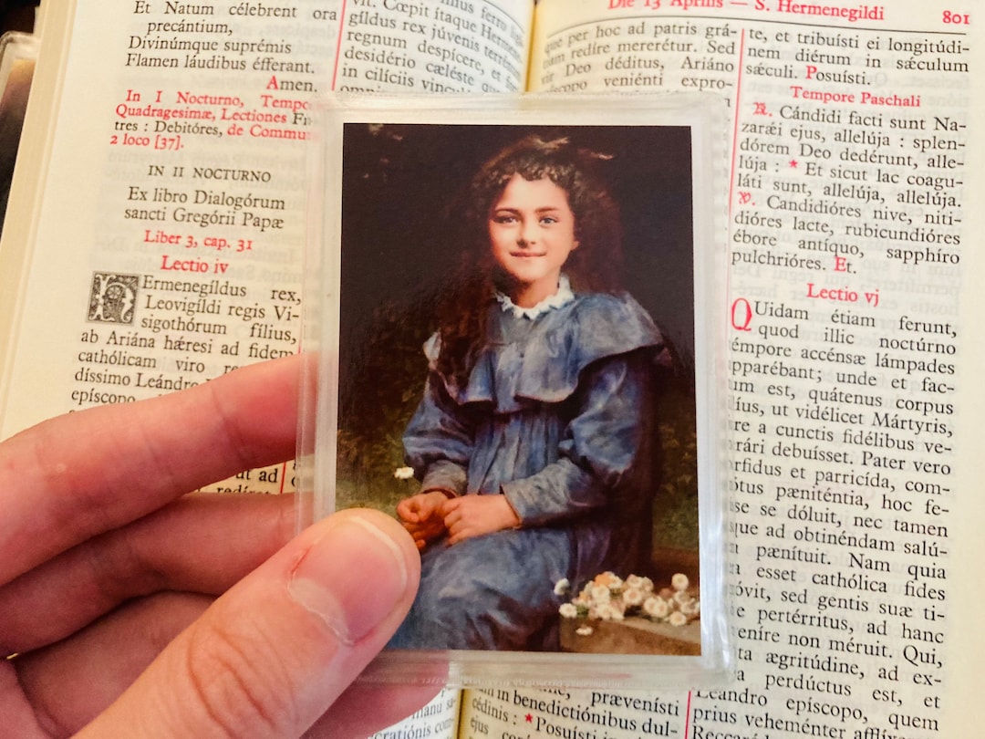 Saint Therese Wallet Size Holy Card - Etsy