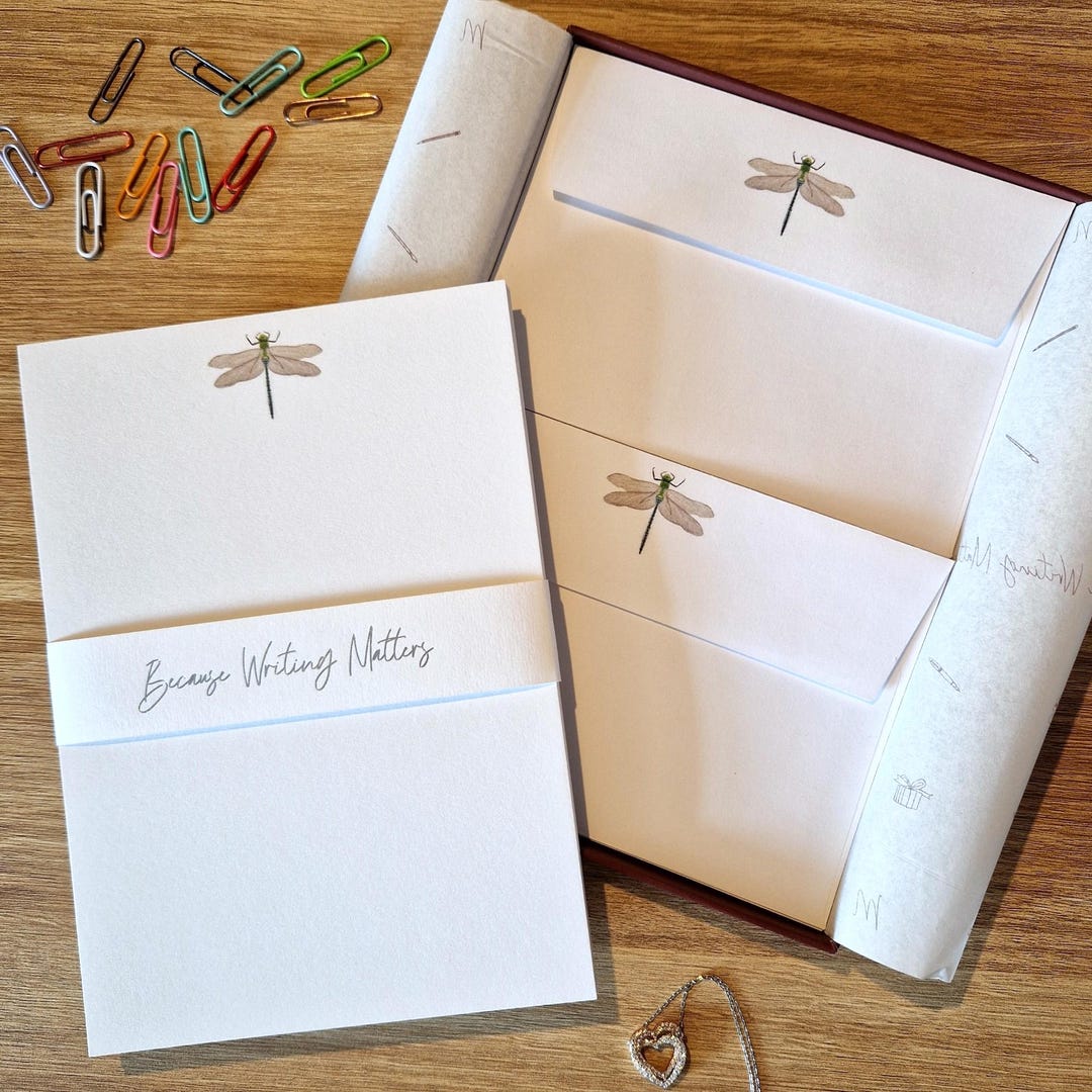 Me Loovely Dragonfly Letter Writing Paper With Envelopes & Gift Box ...