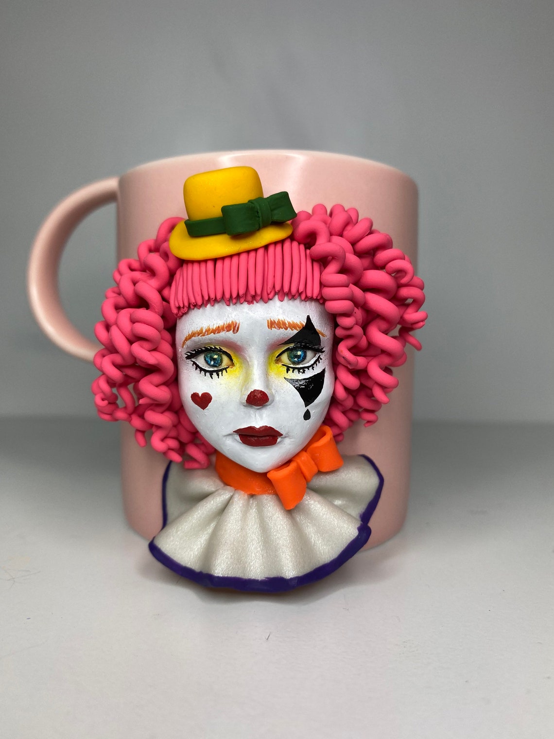 Handmade Clown on mugs / Custom mug with figure 3D portrait | Etsy