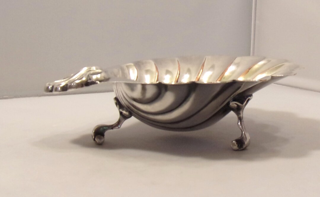 A Small Vintage English Footed Silverplate Deep Scallop Shell Butter ...