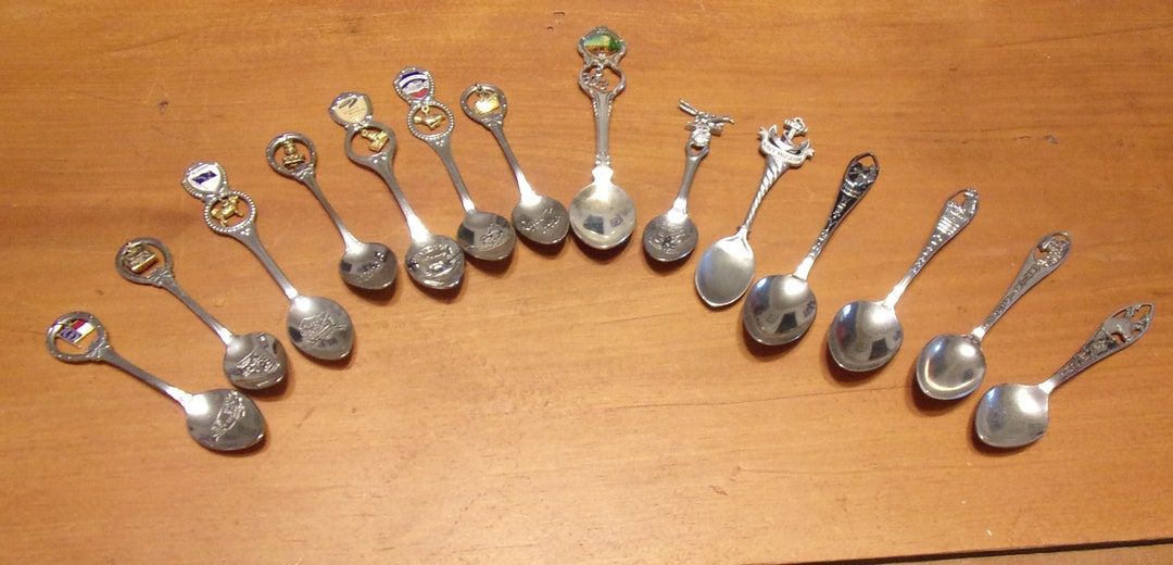 Mixed Lot 14 Souvenir Spoons Silver Metal Teaspoons Varied Locations ...