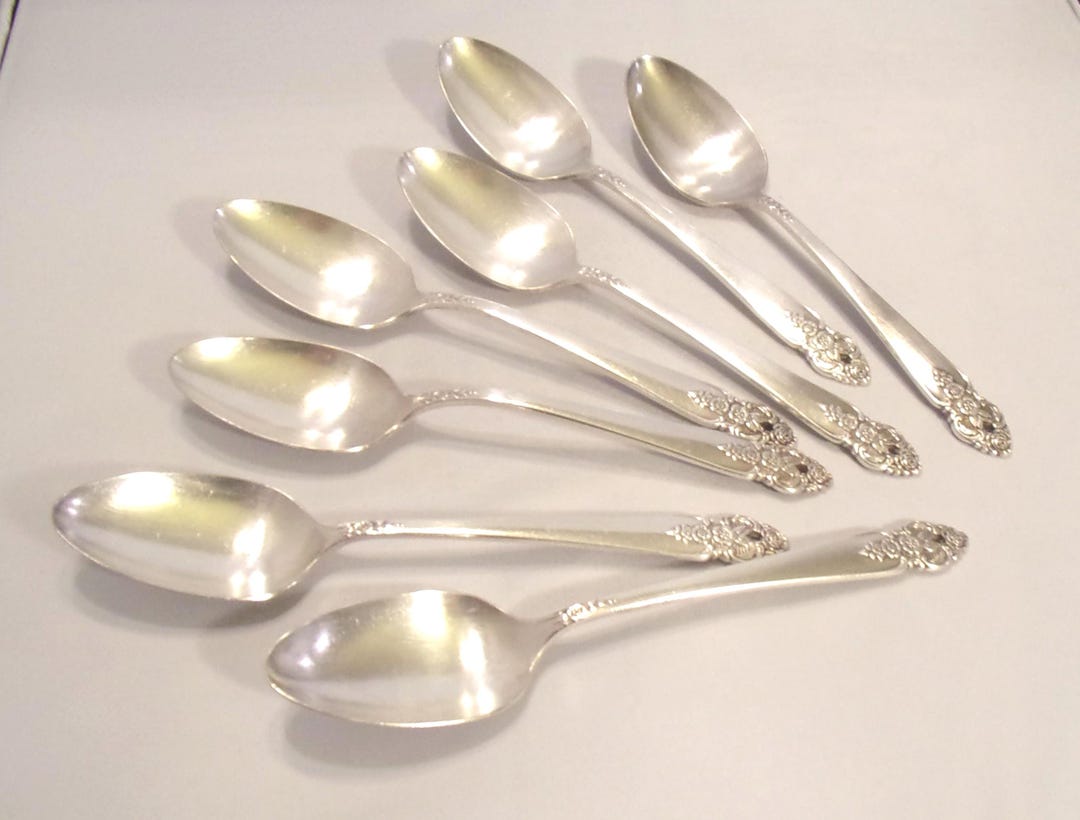Set of Seven 7 Vintage Silverplate Oval Soup Dessert Spoons by Prestige ...