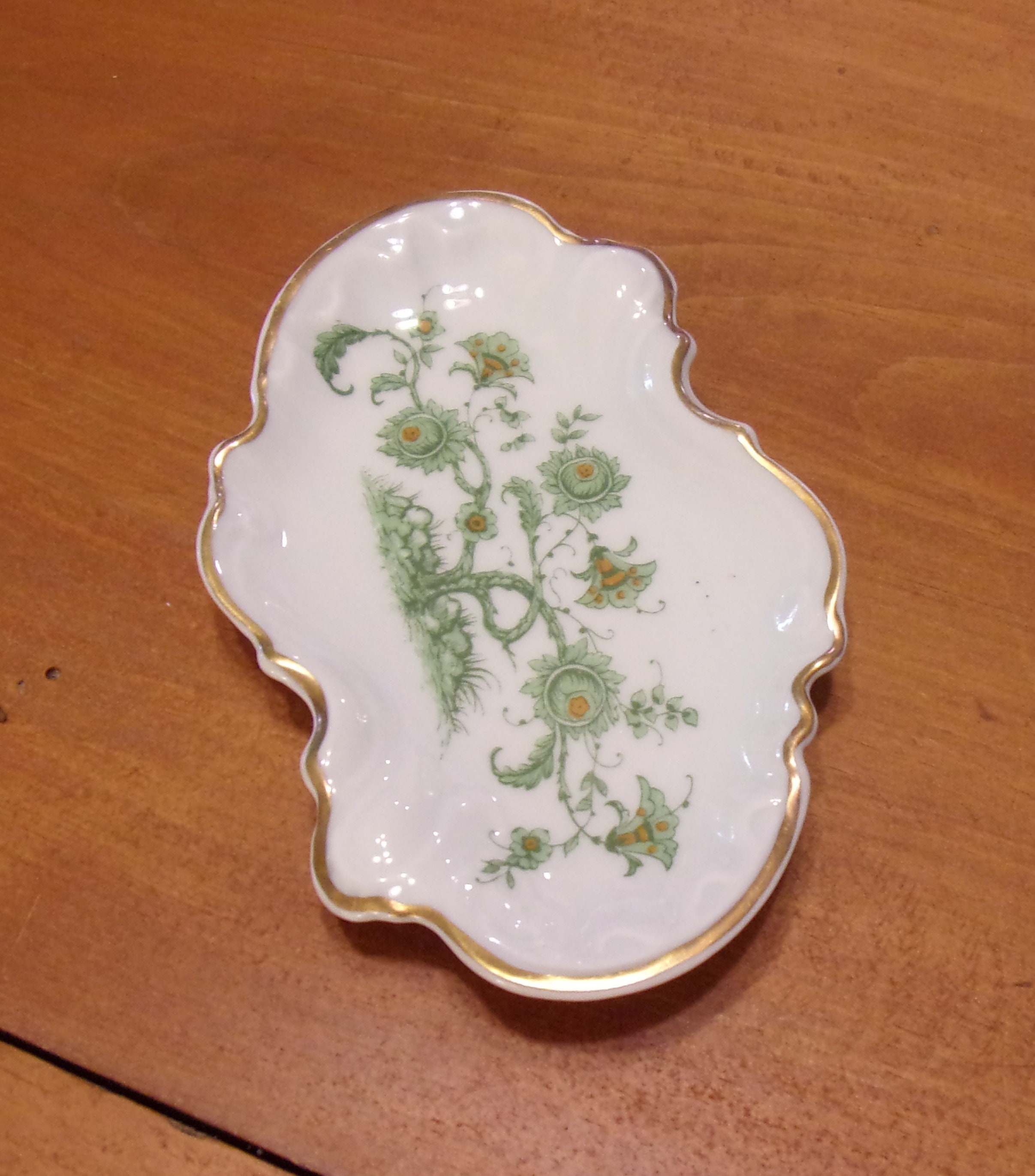 Haviland Limoges Shaped Vanity Trinket Dish With Green Floral Motif and ...