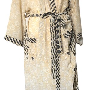 Vintage Silk Bath Robe Upcycled Silk Sari Kimono Dressing - Etsy