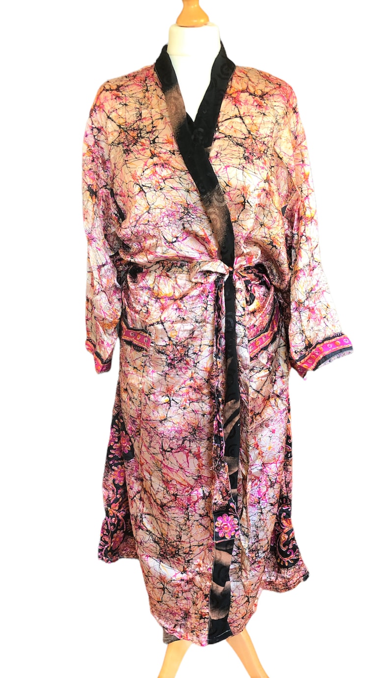 Vintage Silk Bath Robe Upcycled Silk Sari Kimono Dressing - Etsy